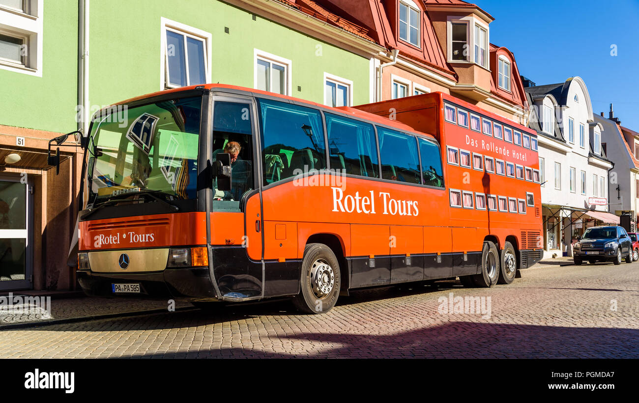 Rotel tours das rollende hotel -Fotos und -Bildmaterial in hoher ...
