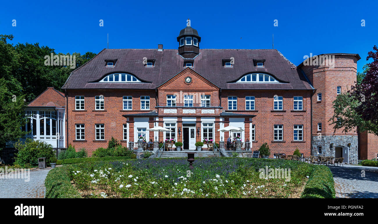 Schloss basthorst -Fotos und -Bildmaterial in hoher Auflösung – Alamy
