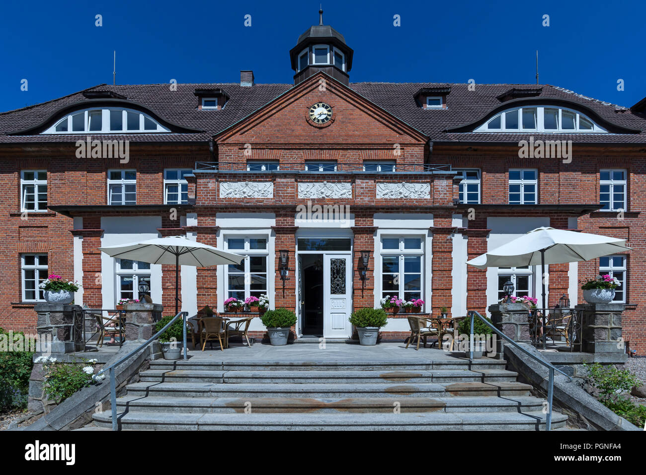 Schloss basthorst -Fotos und -Bildmaterial in hoher Auflösung – Alamy