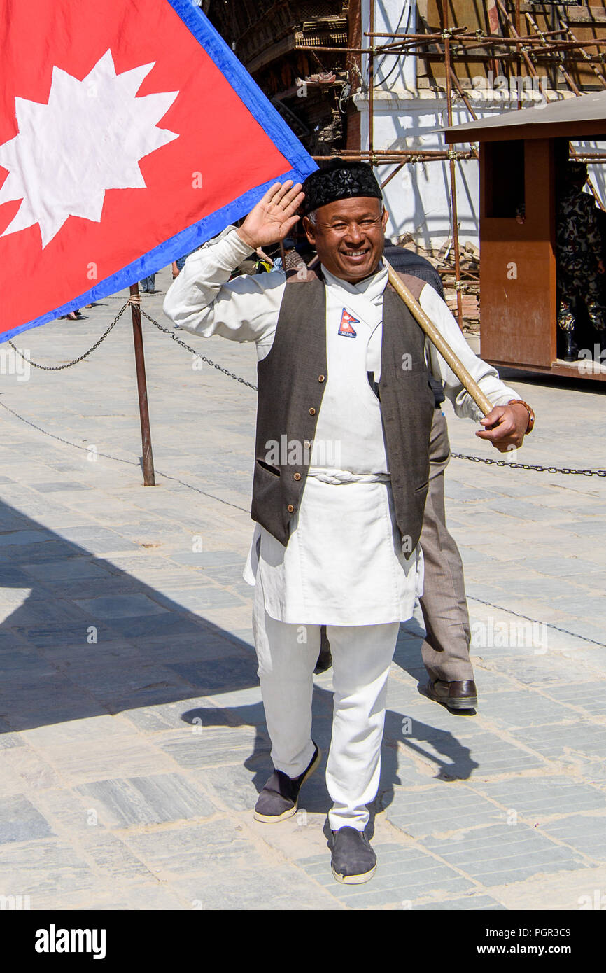 KATMANDU, Nepal - Mar 6, 2017: Unbekannter Chhetri Mann in ...