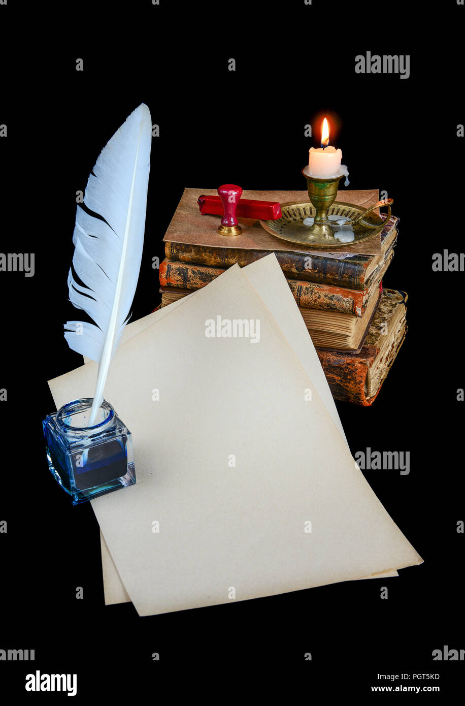 Literature book still life candle -Fotos und -Bildmaterial in hoher ...