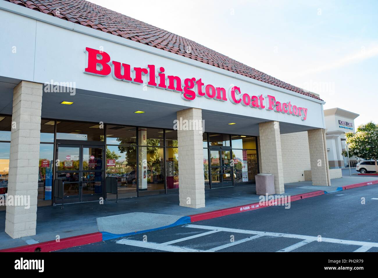 Burlington logo -Fotos und -Bildmaterial in hoher Auflösung – Alamy