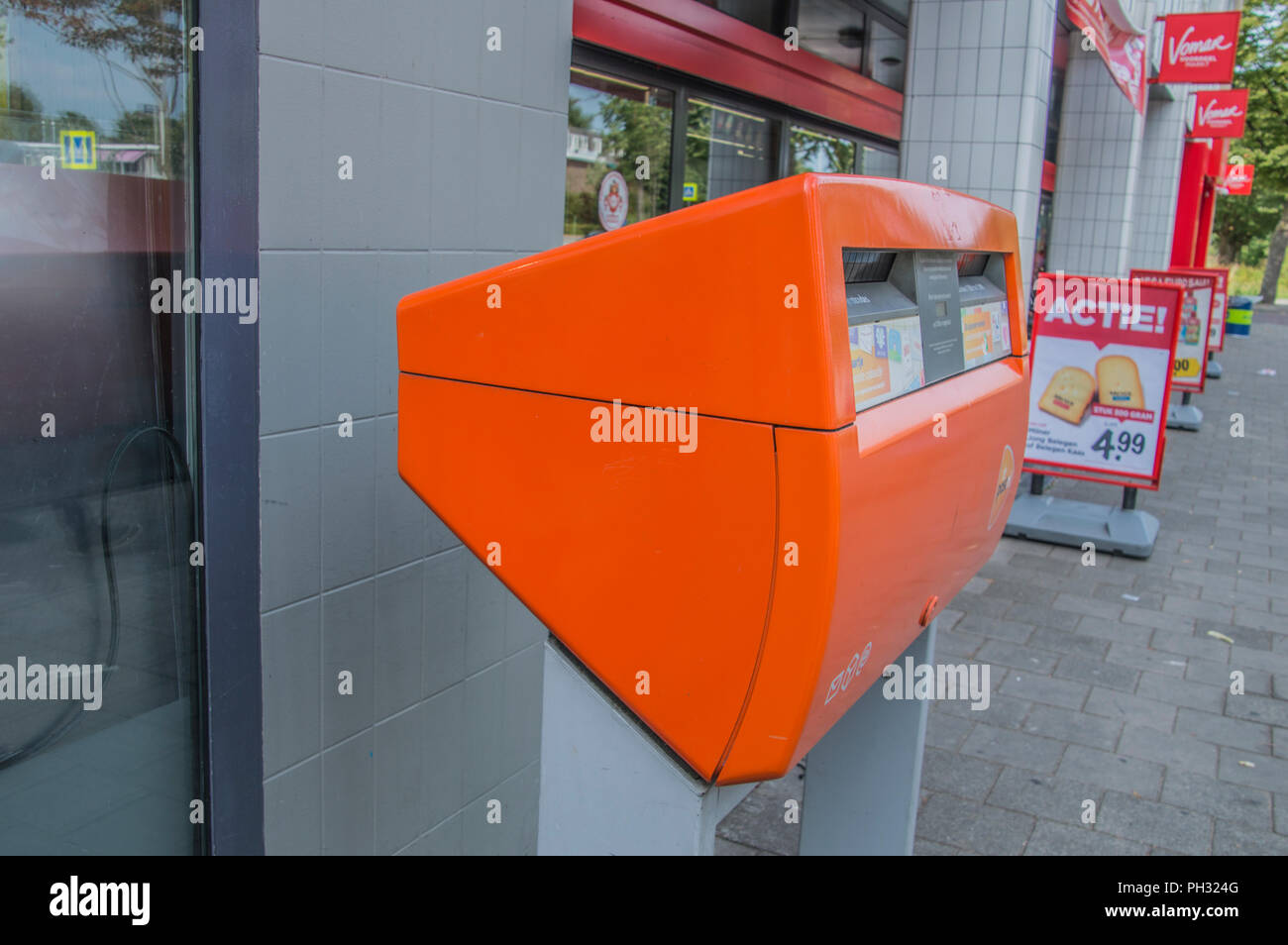 Postkasten amsterdam -Fotos und -Bildmaterial in hoher Auflösung – Alamy