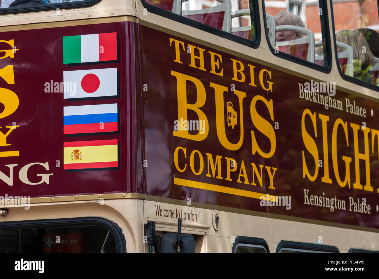Big bus company -Fotos und -Bildmaterial in hoher Auflösung – Alamy