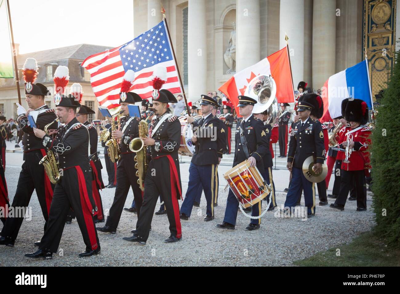Us-Army Europe Band Musiker marschieren auf der Parade Feld für das ...