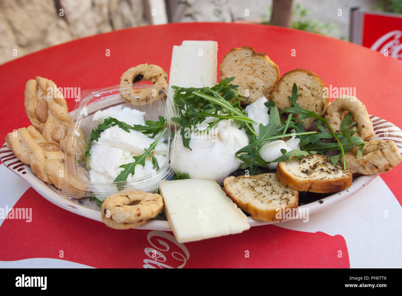 Burrata bari -Fotos und -Bildmaterial in hoher Auflösung – Alamy