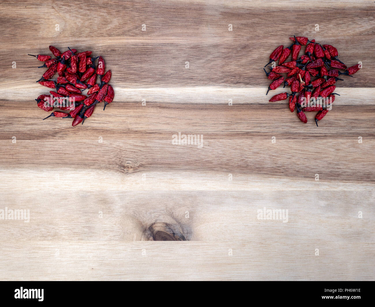 Thai chilis -Fotos und -Bildmaterial in hoher Auflösung – Alamy