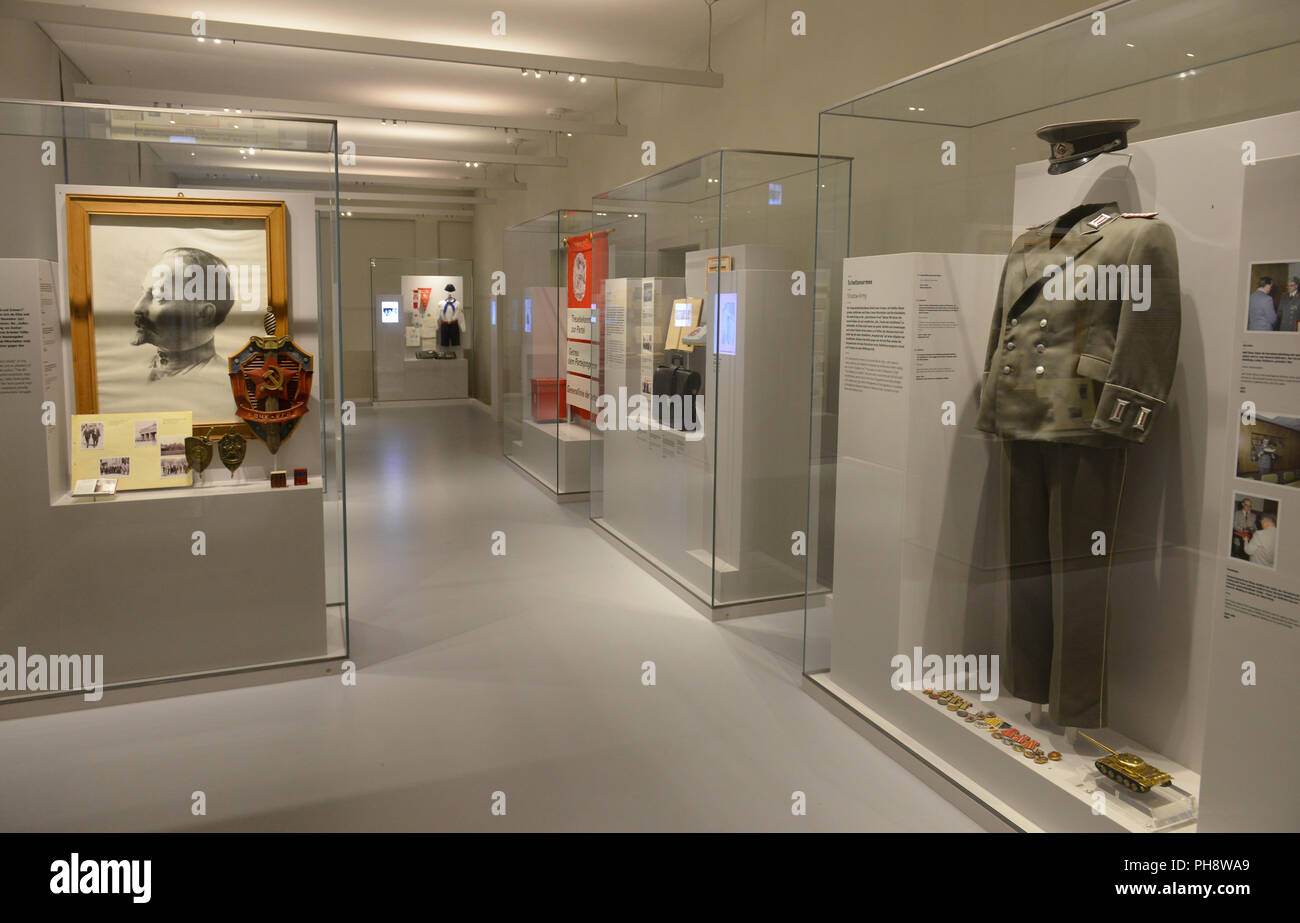 Stasi museum inside -Fotos und -Bildmaterial in hoher Auflösung – Alamy