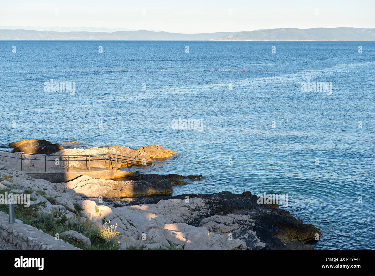 Strand in istrien -Fotos und -Bildmaterial in hoher Auflösung – Alamy
