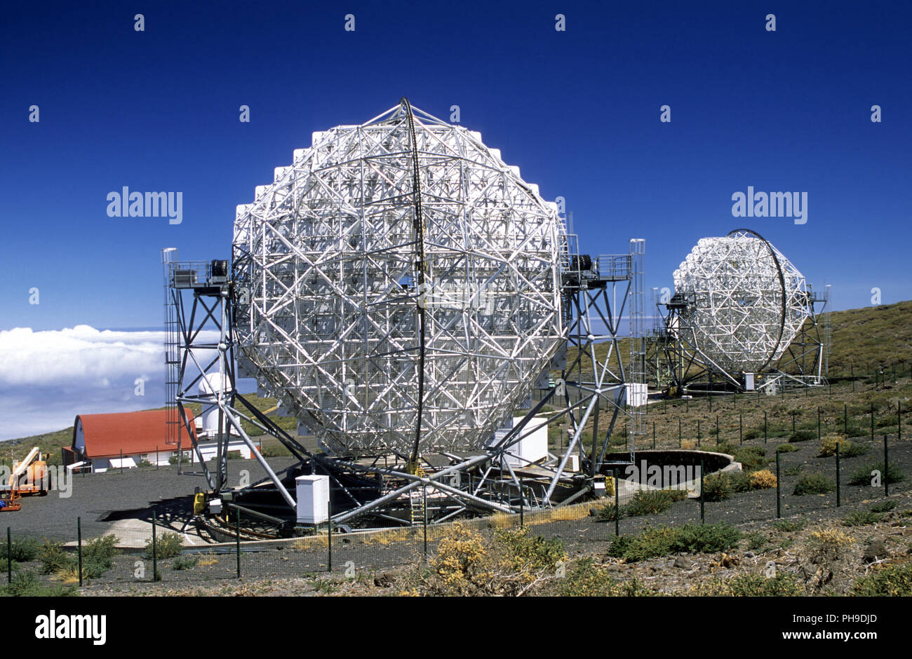 Magisches teleskop -Fotos und -Bildmaterial in hoher Auflösung – Alamy