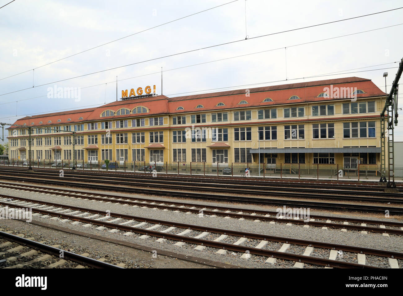 Maggi firma -Fotos und -Bildmaterial in hoher Auflösung – Alamy