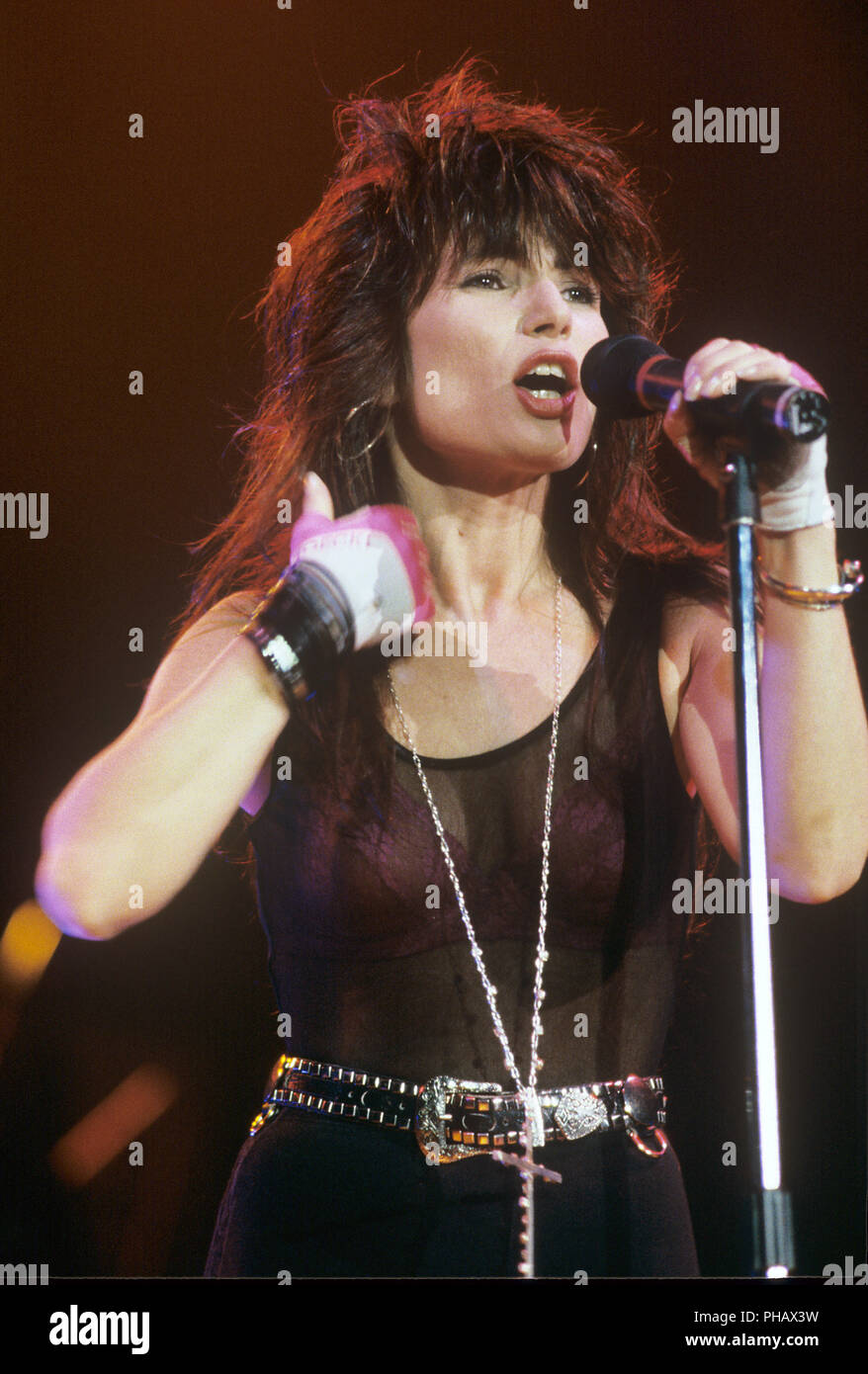 Robin Beck am 16.03.1998 in München. | Verwendung weltweit ...