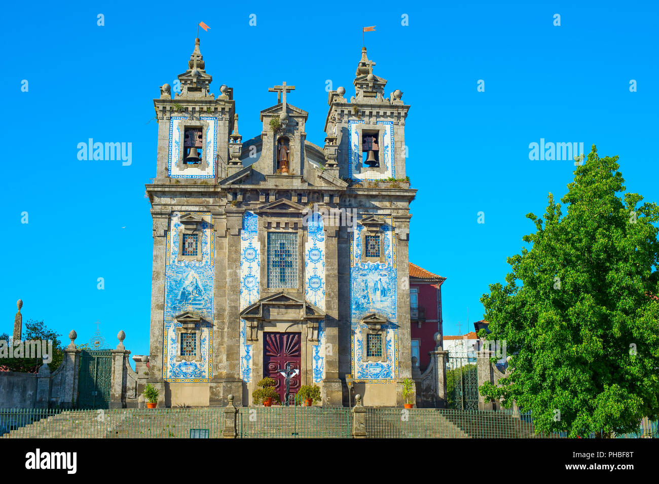 Santo ildefonso kirche -Fotos und -Bildmaterial in hoher Auflösung – Alamy