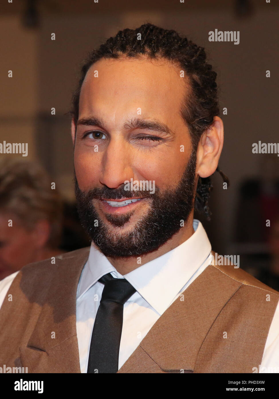 Rebecca mir massimo sinato rtl -Fotos und -Bildmaterial in hoher ...