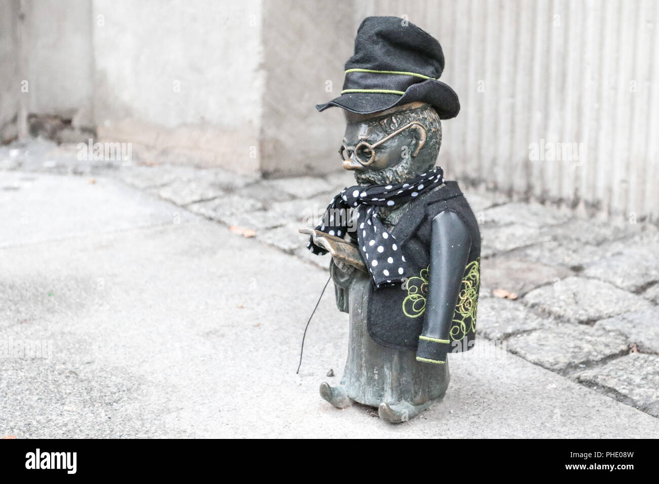 Zwerge -Fotos und -Bildmaterial in hoher Auflösung – Alamy