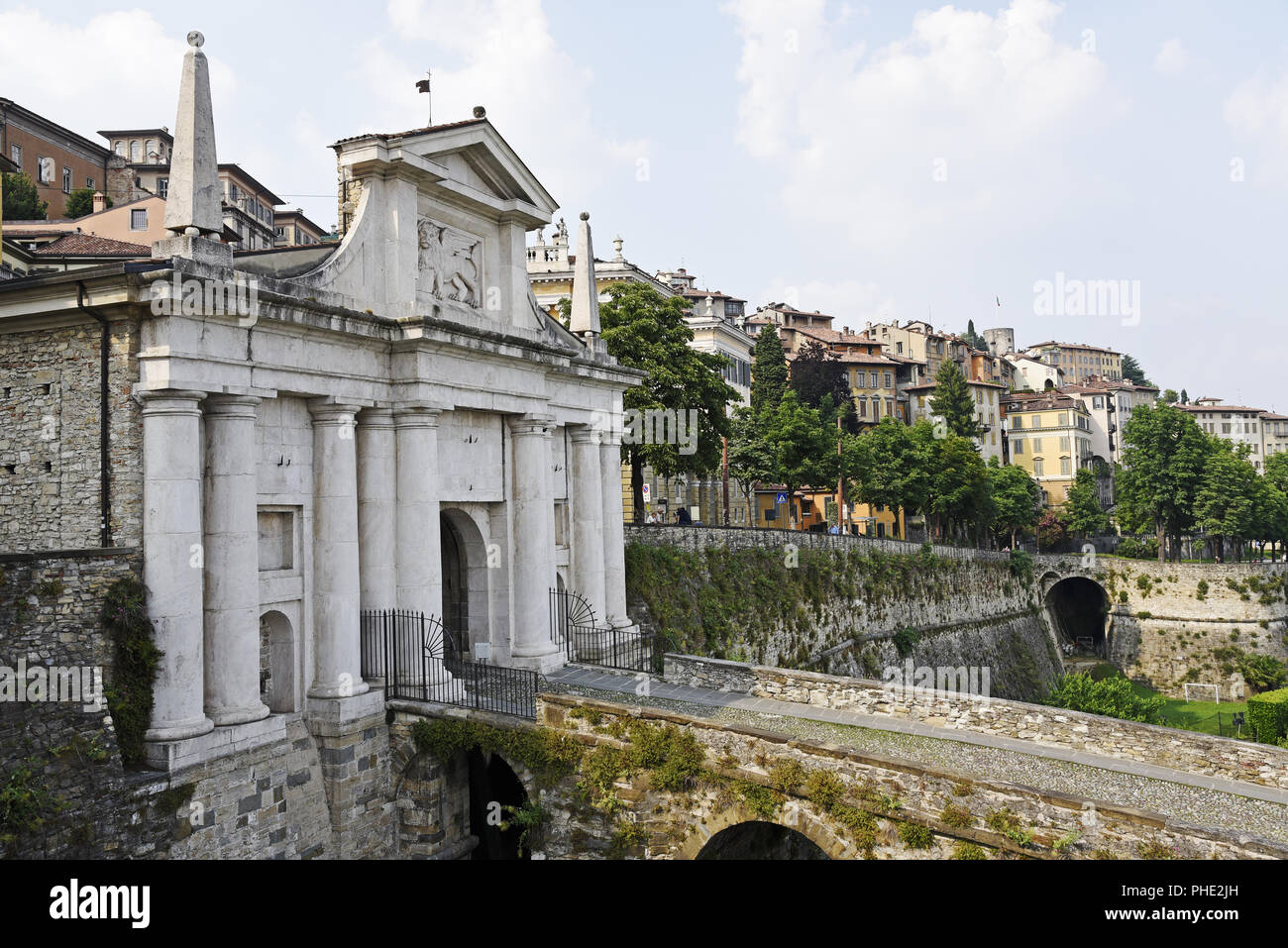 Stadta bersicht -Fotos und -Bildmaterial in hoher Auflösung – Alamy