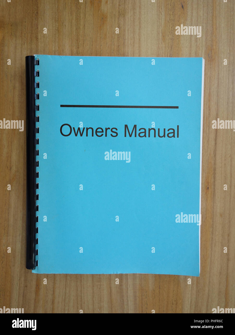 Read the manual -Fotos und -Bildmaterial in hoher Auflösung – Alamy