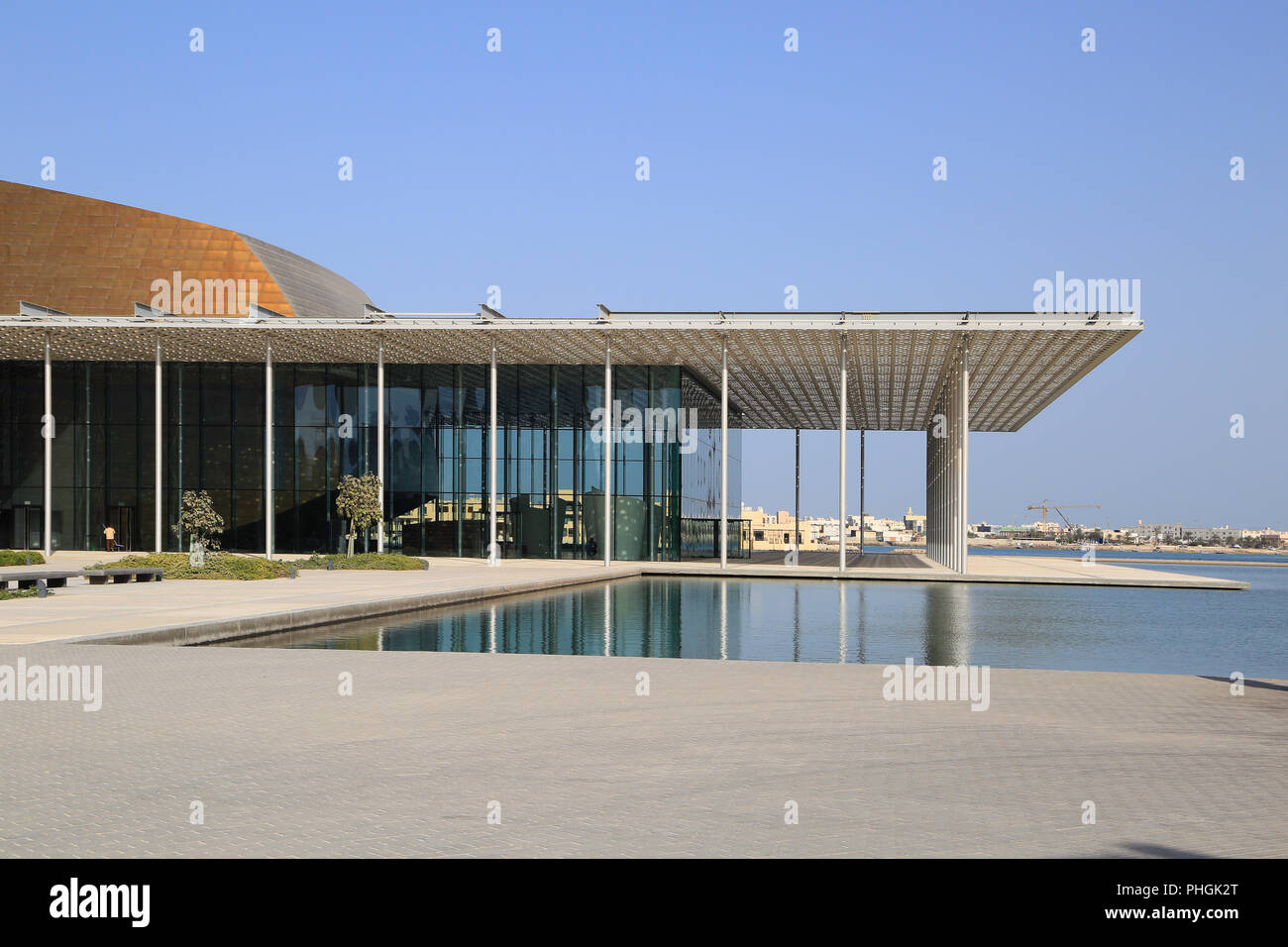 Bahrain national theatre -Fotos und -Bildmaterial in hoher Auflösung ...