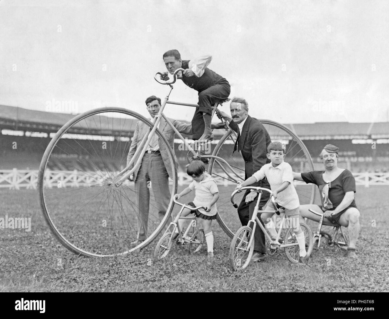 1930 Fahrräder. Die jährlichen Fête des Caf' Conc' an der Buffalo ...