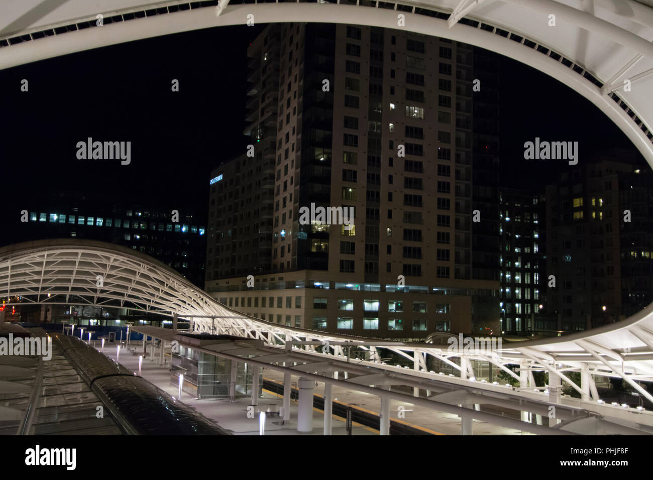 Multi terminal hub -Fotos und -Bildmaterial in hoher Auflösung – Alamy