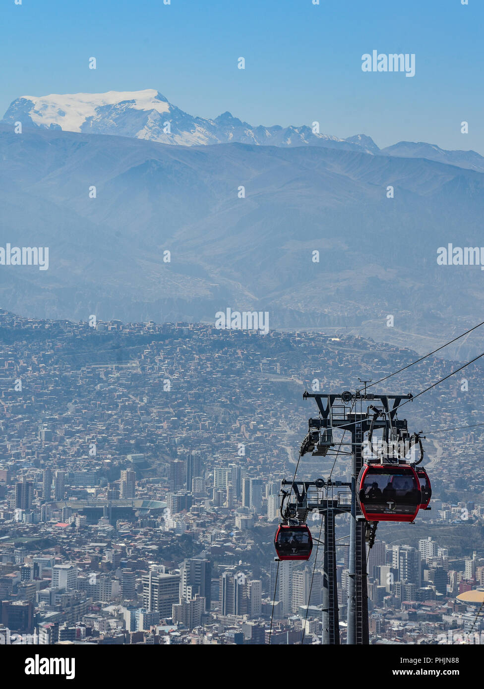 Teleferico la paz -Fotos und -Bildmaterial in hoher Auflösung - Seite 2 ...