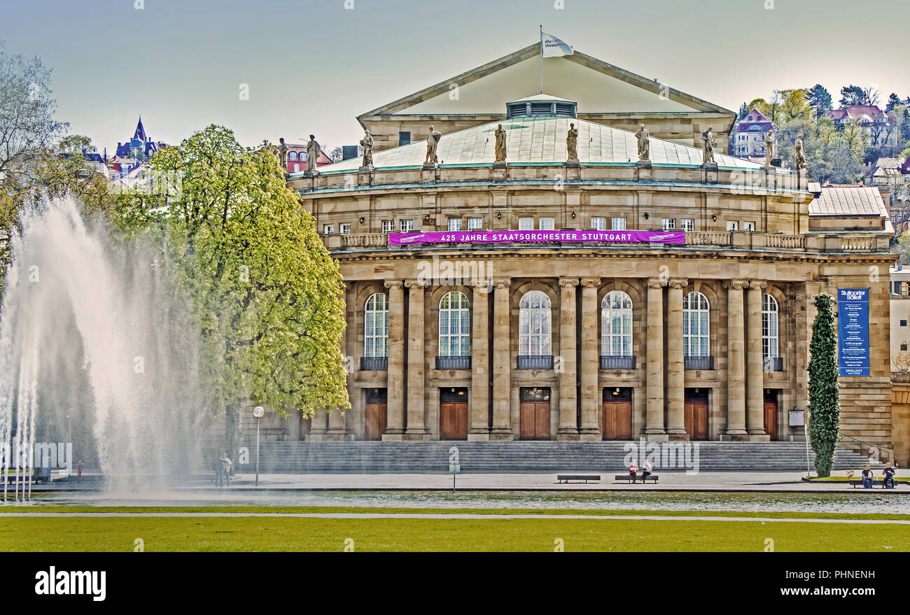 Opera house staatstheater stuttgart state -Fotos und -Bildmaterial in ...