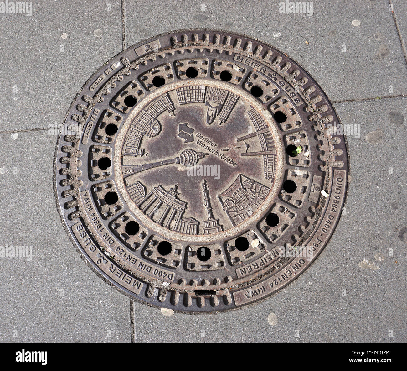 Manhole Cover Germany Stockfotos und -bilder Kaufen - Alamy