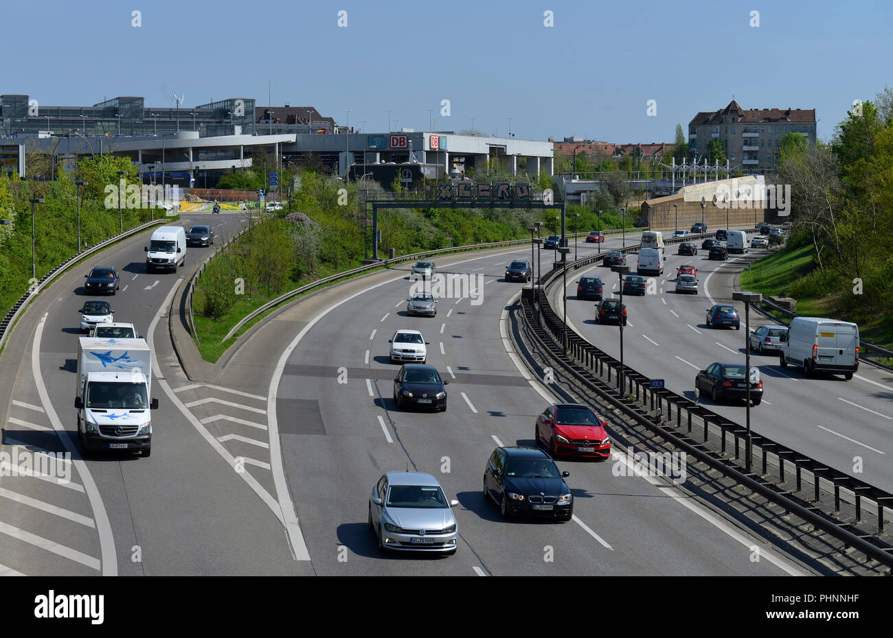 Highway a100 -Fotos und -Bildmaterial in hoher Auflösung – Alamy