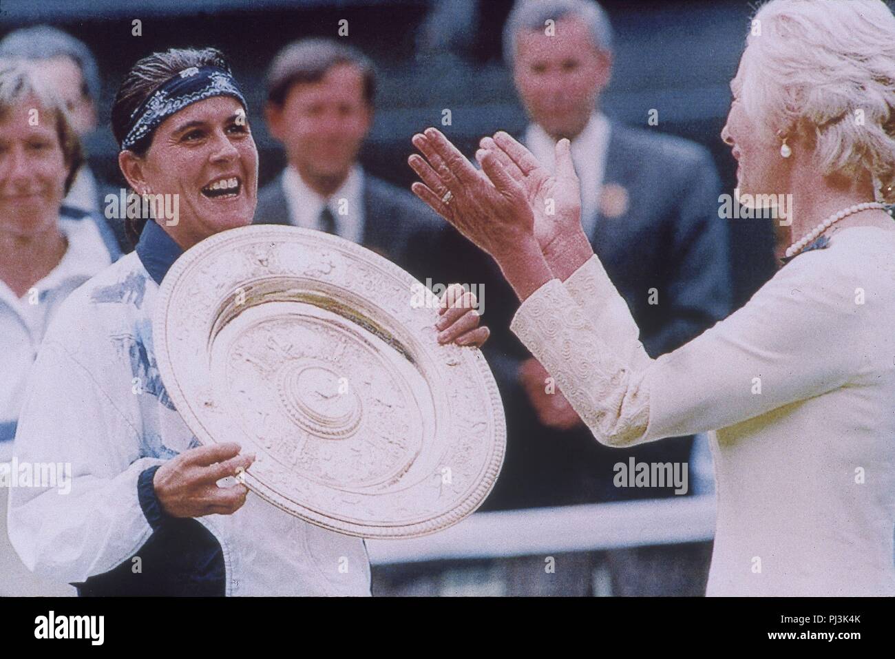 Martina navratilova wimbledon 1994 -Fotos und -Bildmaterial in hoher ...