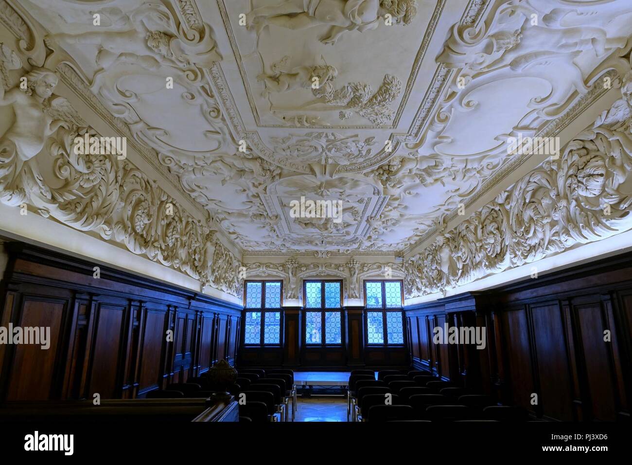 Baroque Stucco Stockfotos und -bilder Kaufen - Alamy