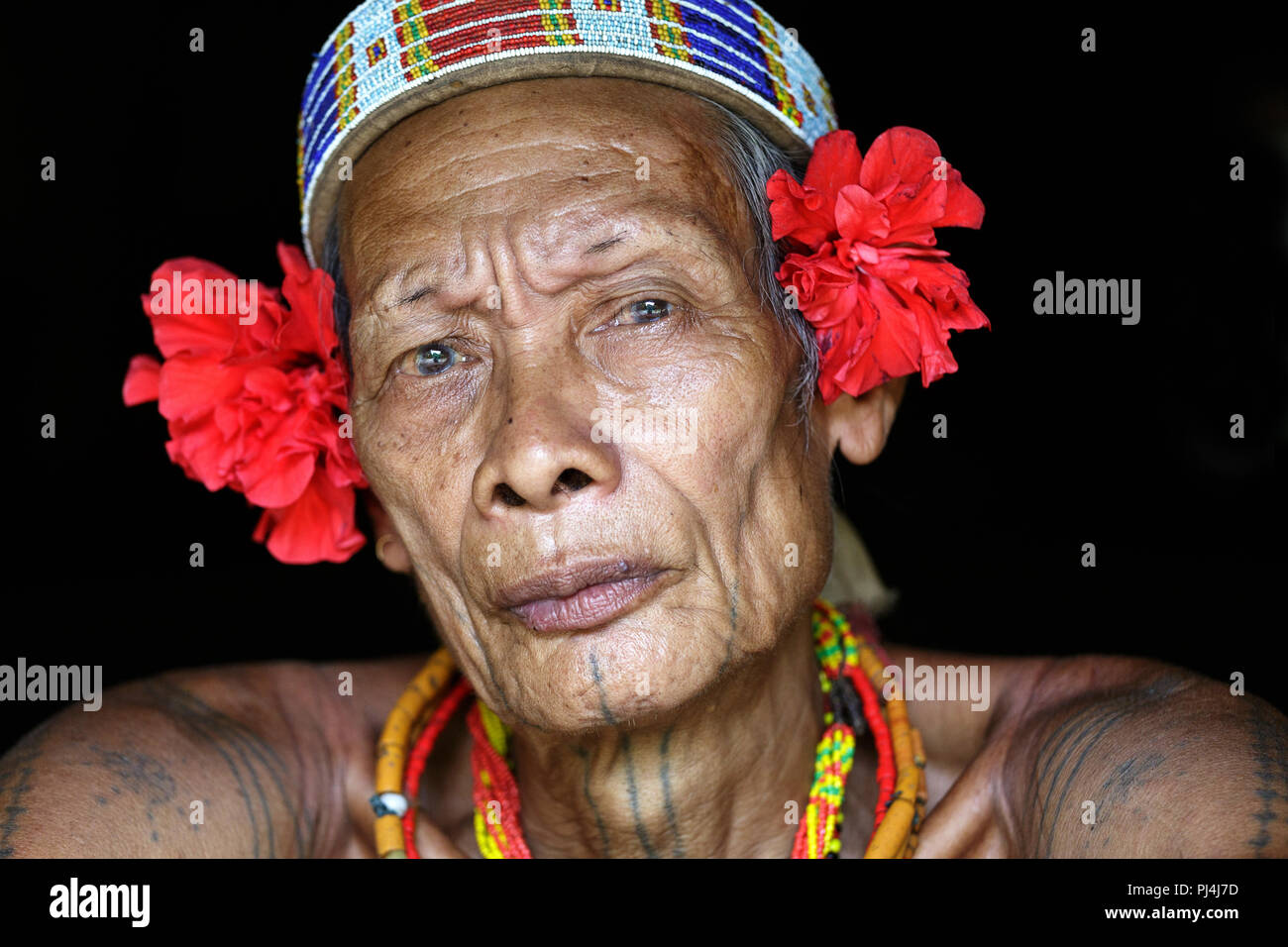 Mentawai trekking -Fotos und -Bildmaterial in hoher Auflösung – Alamy