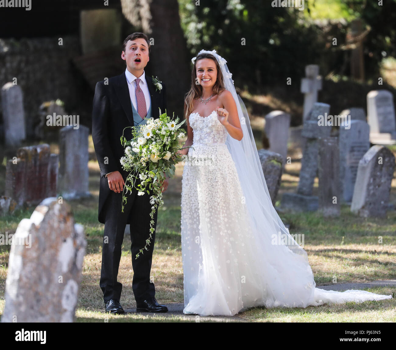 Die Hochzeit von Charlie van Straubenzee und Daisy Jenks in St. Maria ...