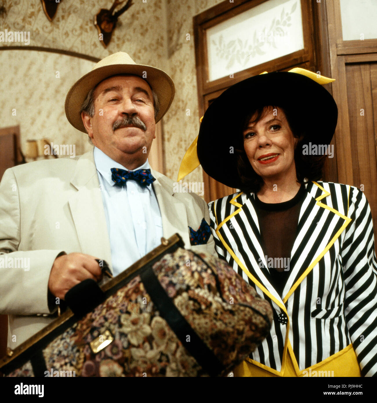 Mir san die Brandls, Fernsehserie, Folge: Die Erbschaft, Deutschland ...