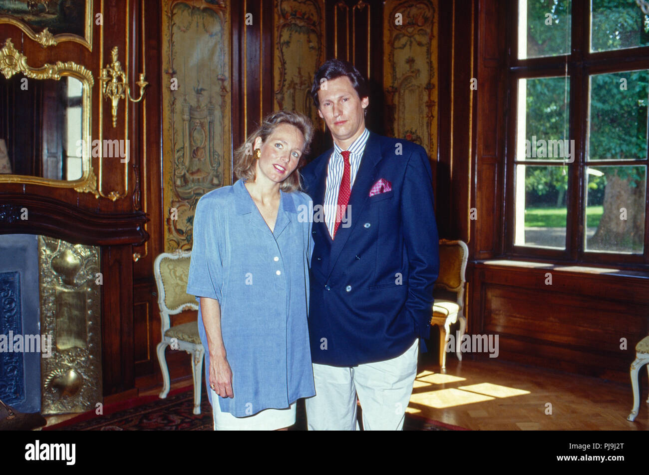 Wilhelm Albert Fürst von Urach, Graf von Württemberg mit Ehefrau Karen ...