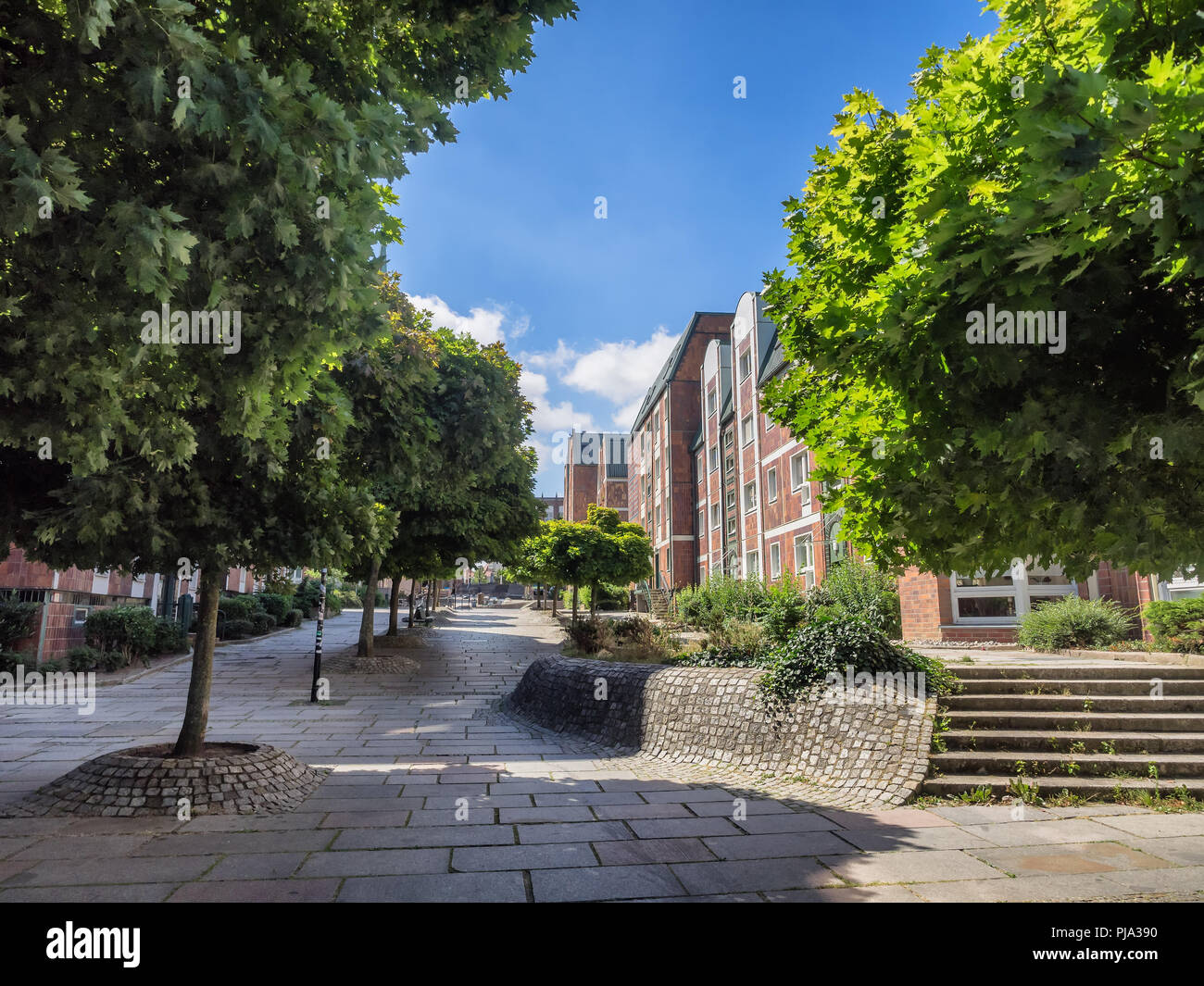 Berühmte deutsche straßen -Fotos und -Bildmaterial in hoher Auflösung ...