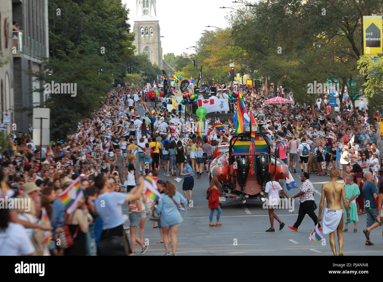 Quebec tagesparade -Fotos und -Bildmaterial in hoher Auflösung – Alamy