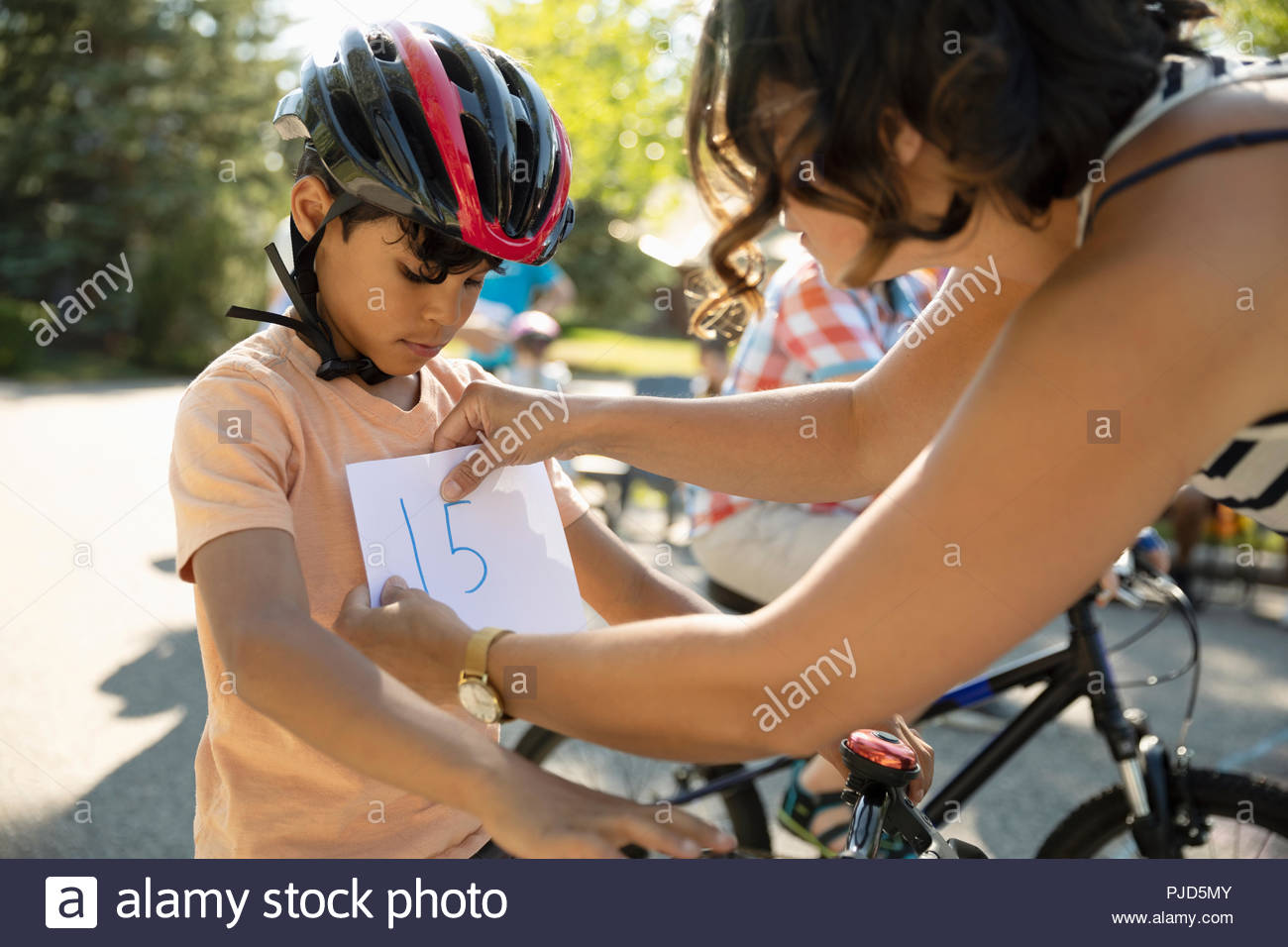 Auf Rennen Stockfotos und -bilder Kaufen - Alamy