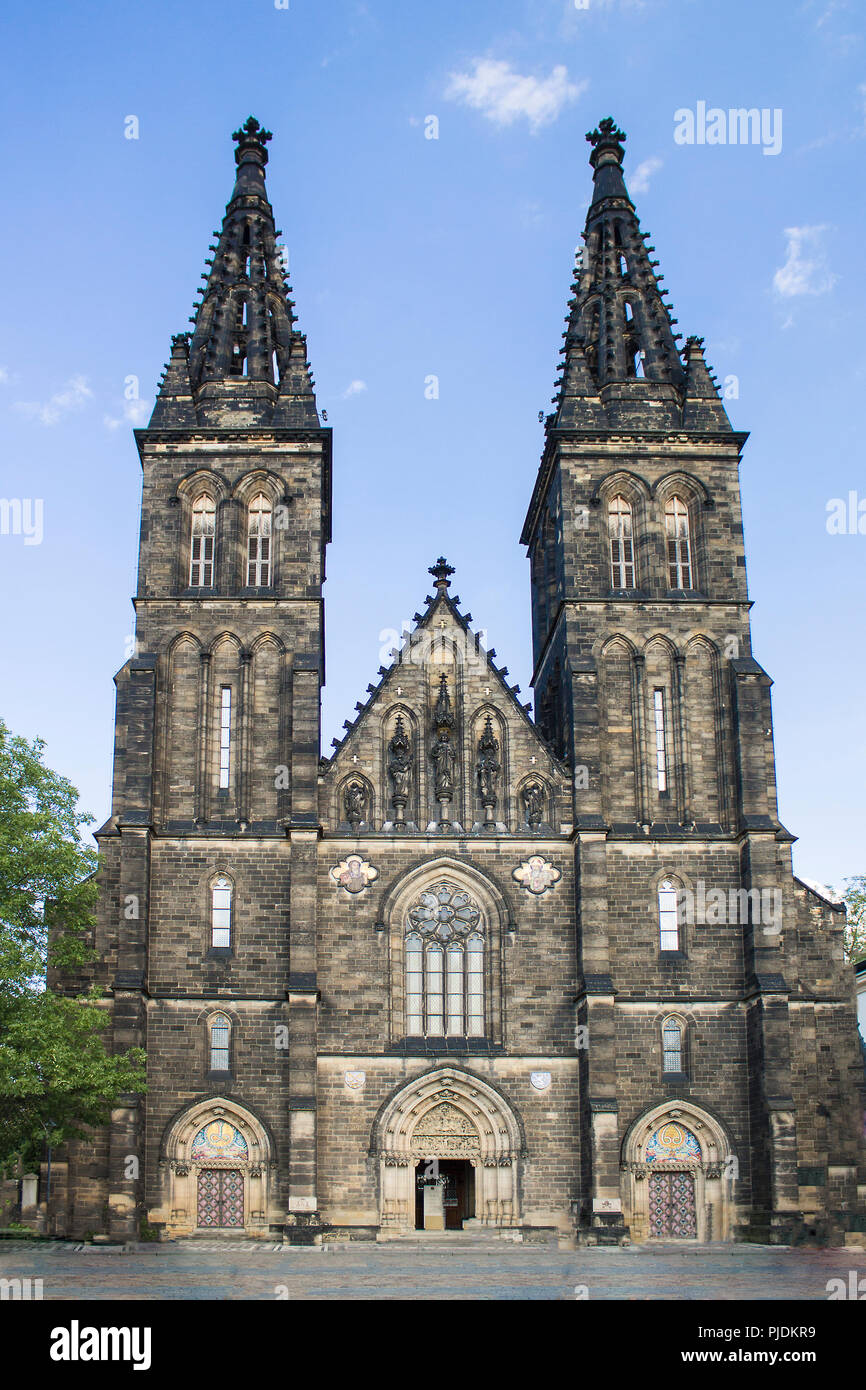 St peter und paul basilika -Fotos und -Bildmaterial in hoher Auflösung – Alamy