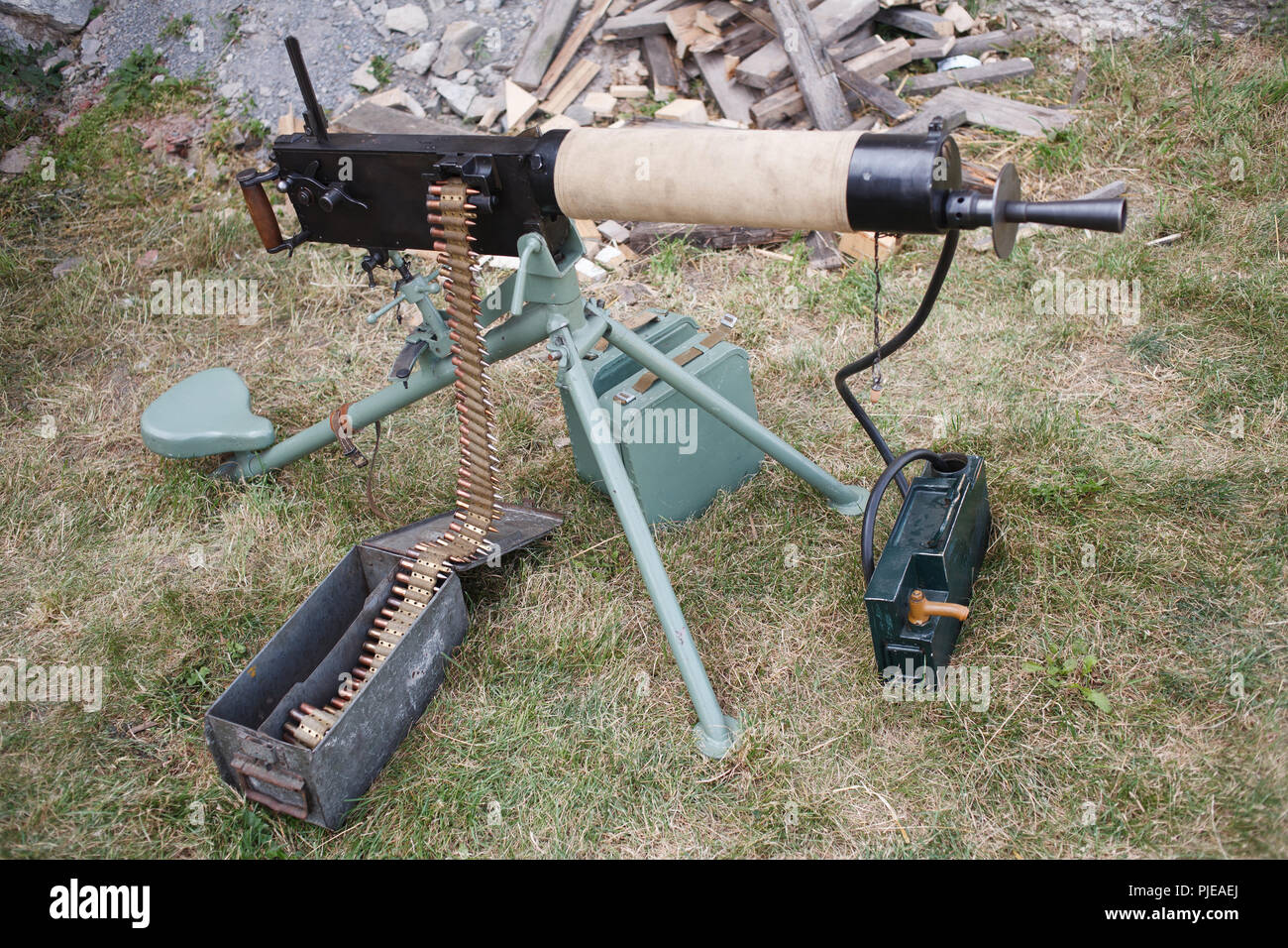 German maxim machine gun -Fotos und -Bildmaterial in hoher Auflösung ...