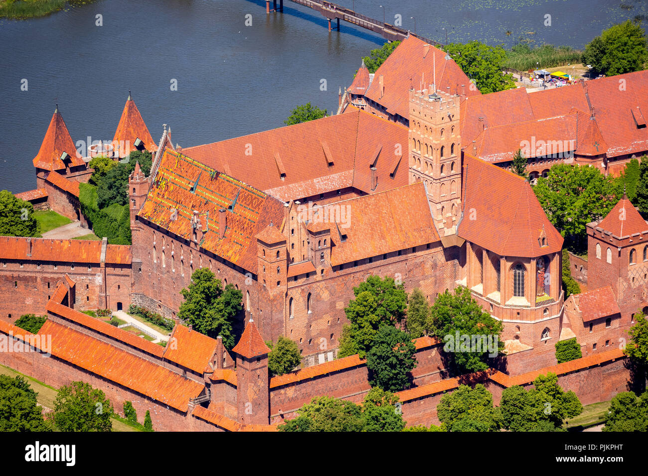 Marienburg, Schloss, Backsteingotik, Fluss Fluß Nogat, Stadt Marienburg ...