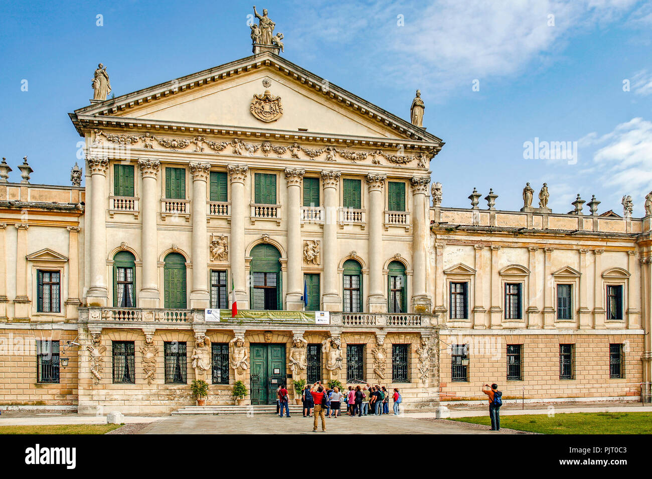 Villa nazionale pisani -Fotos und -Bildmaterial in hoher Auflösung – Alamy
