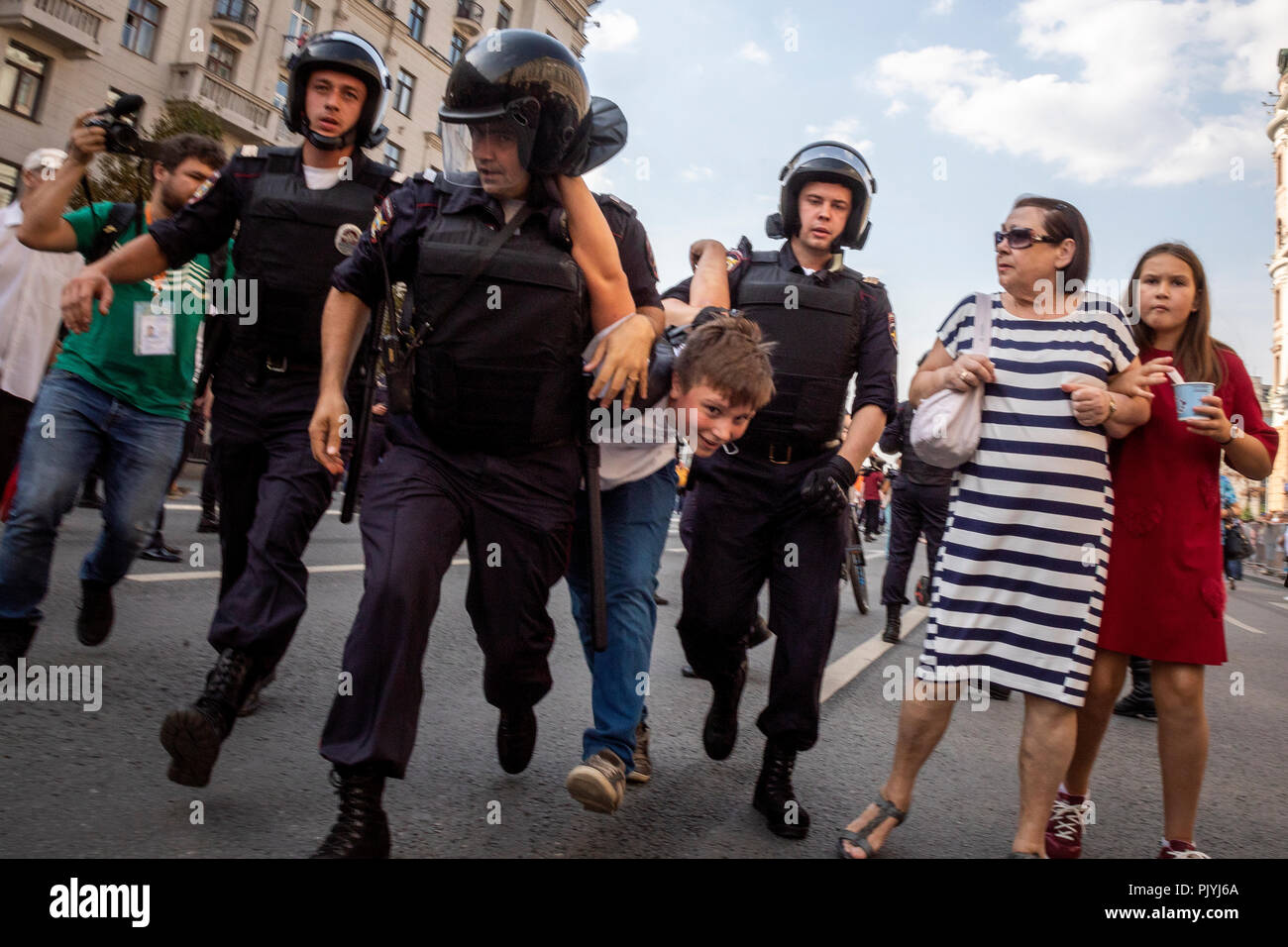 Russische leute -Fotos und -Bildmaterial in hoher Auflösung – Alamy