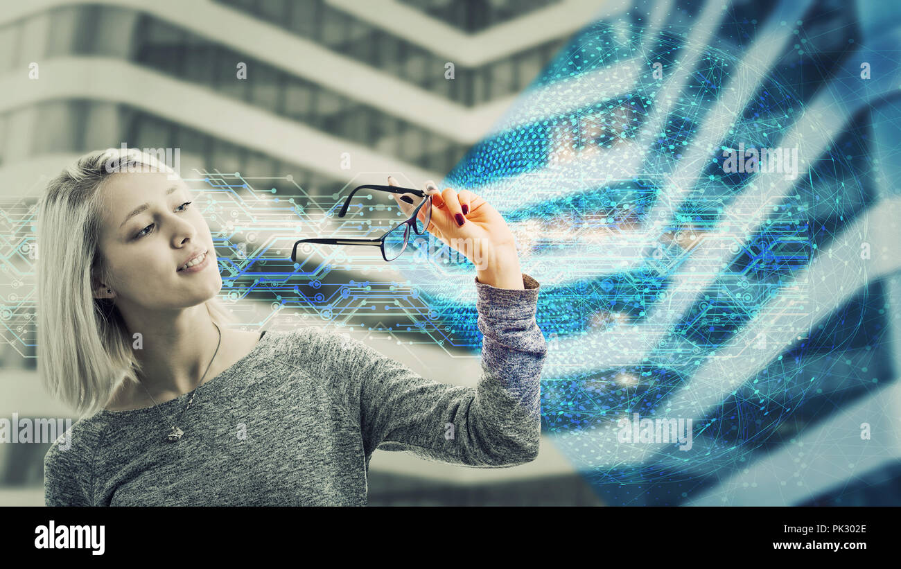 Virtual Reality Frau Stockfotos und -bilder Kaufen - Alamy