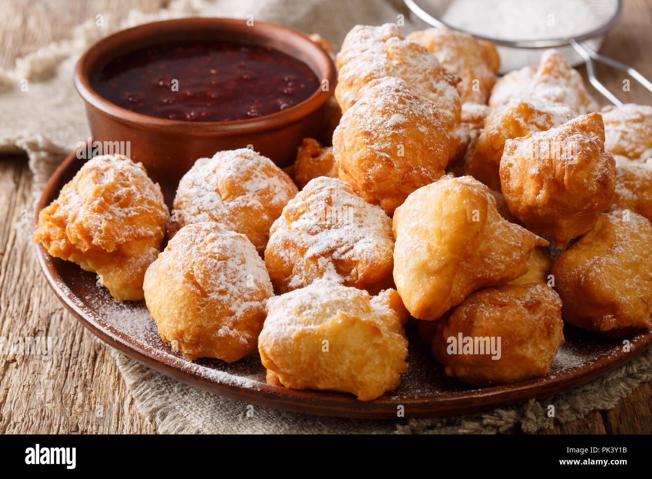 Traditionelles albanisches essen -Fotos und -Bildmaterial in hoher ...