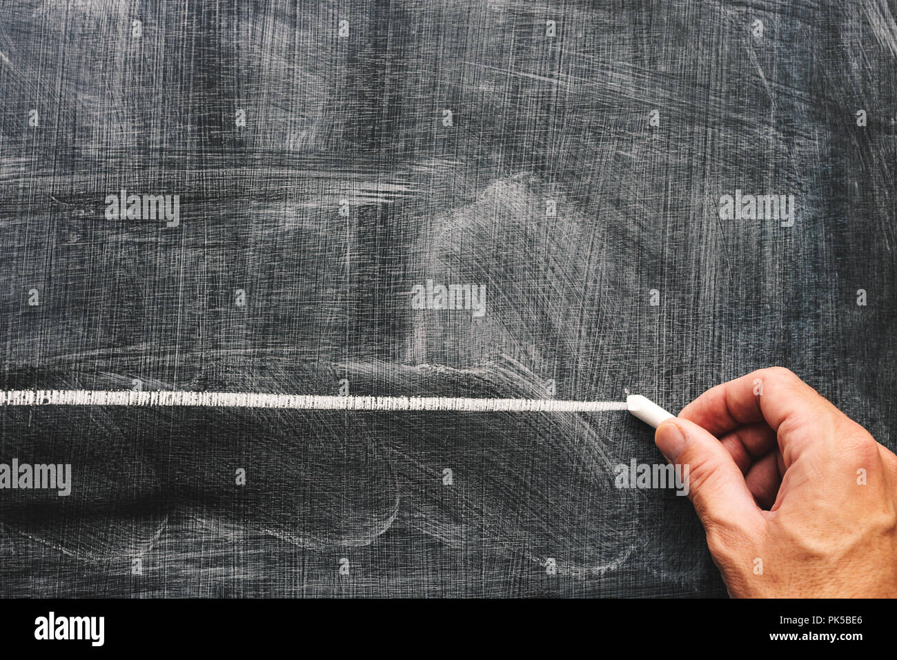 Lehrer schule tafel -Fotos und -Bildmaterial in hoher Auflösung – Alamy