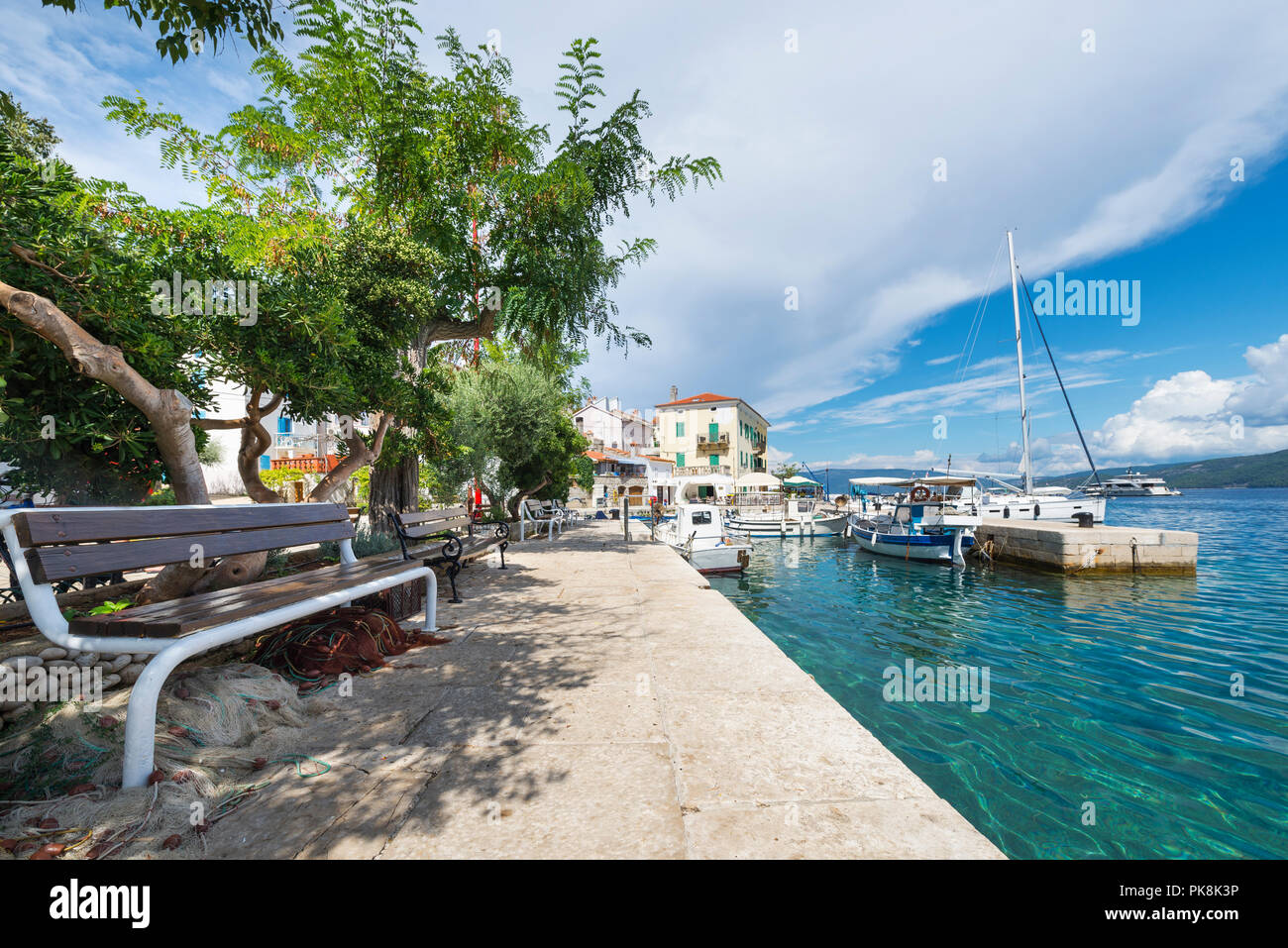 Valun village cres island croatia -Fotos und -Bildmaterial in hoher ...