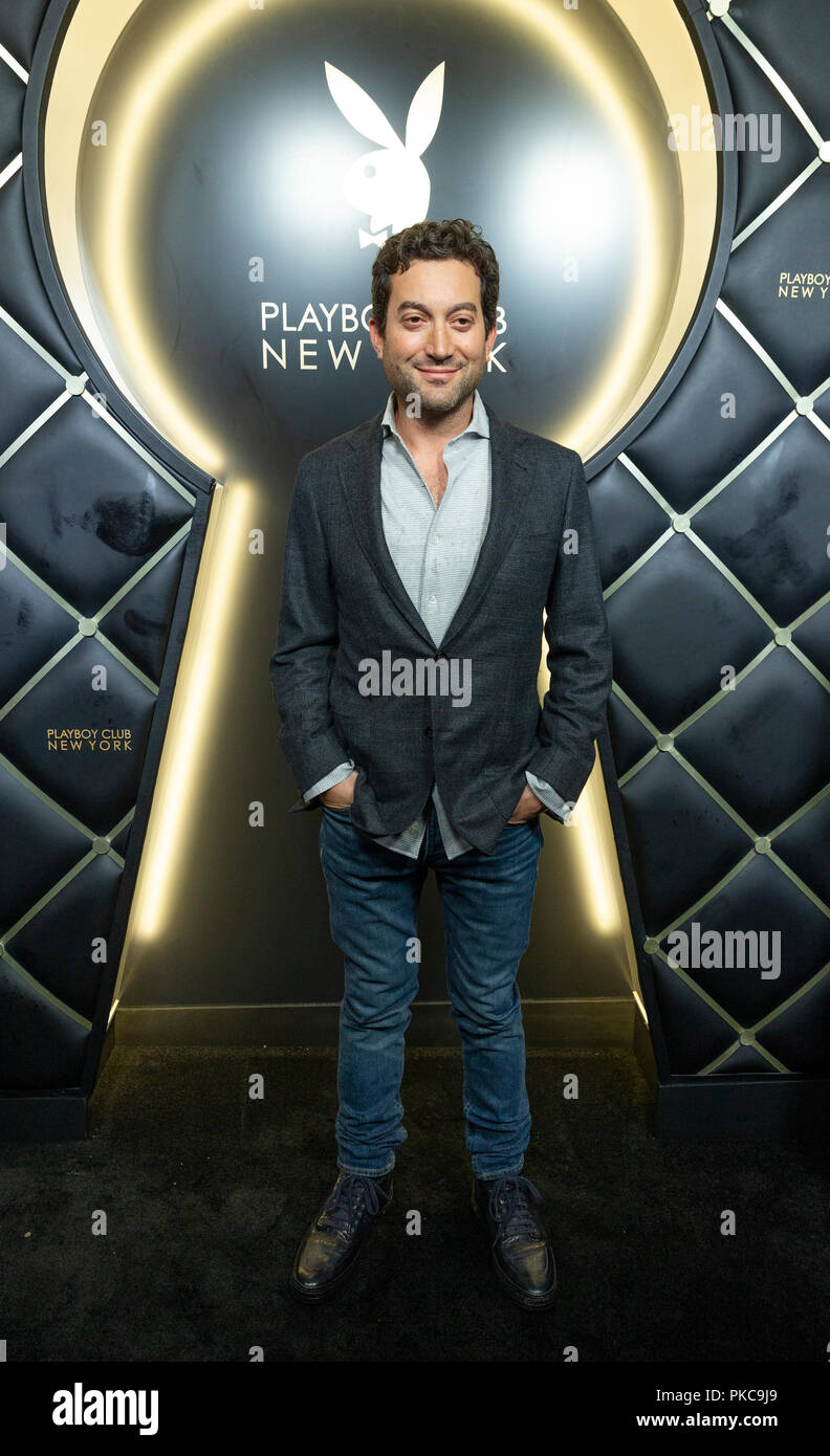 Playboy party -Fotos und -Bildmaterial in hoher Auflösung - Seite 2 - Alamy