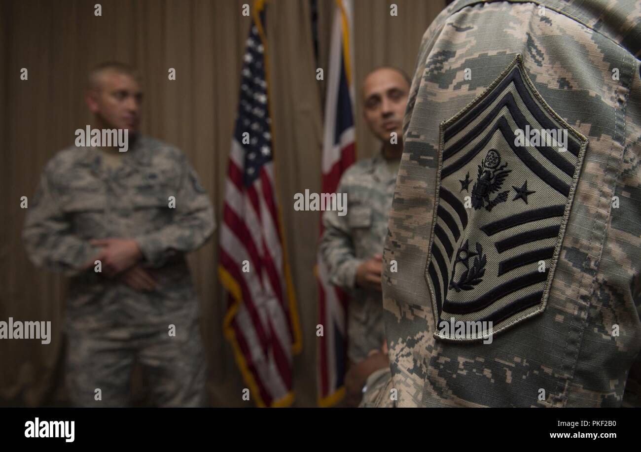 Chief master sgt der luftwaffe kaleth wright -Fotos und -Bildmaterial ...