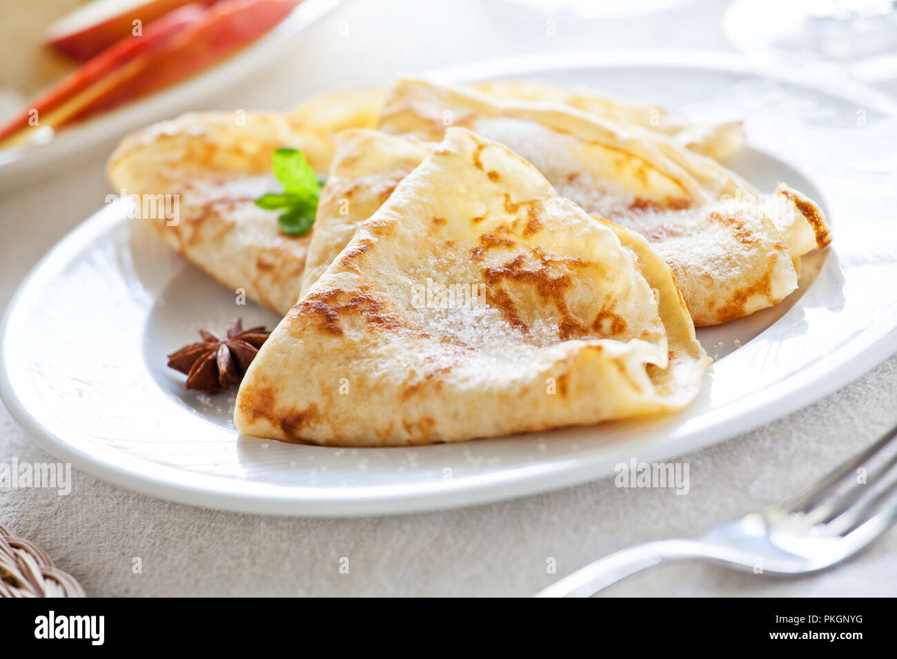 French crepes -Fotos und -Bildmaterial in hoher Auflösung – Alamy