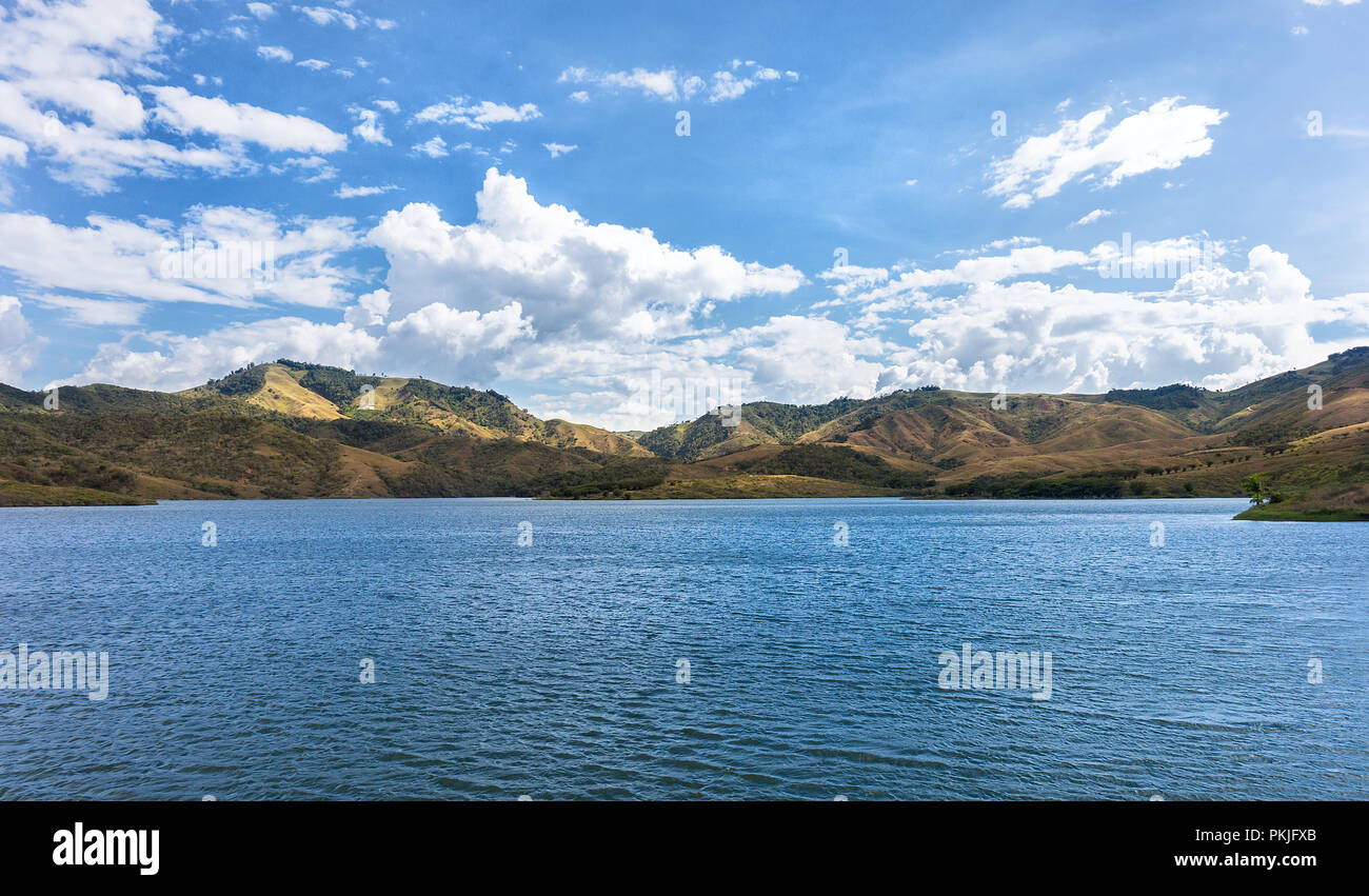 Paisajes de nubes blancas -Fotos und -Bildmaterial in hoher Auflösung – Alamy